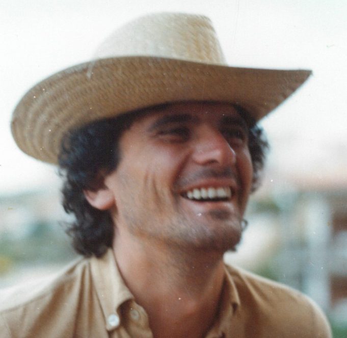 Mario Martone, anticipazioni sul film documentario su Massimo Troisi ...